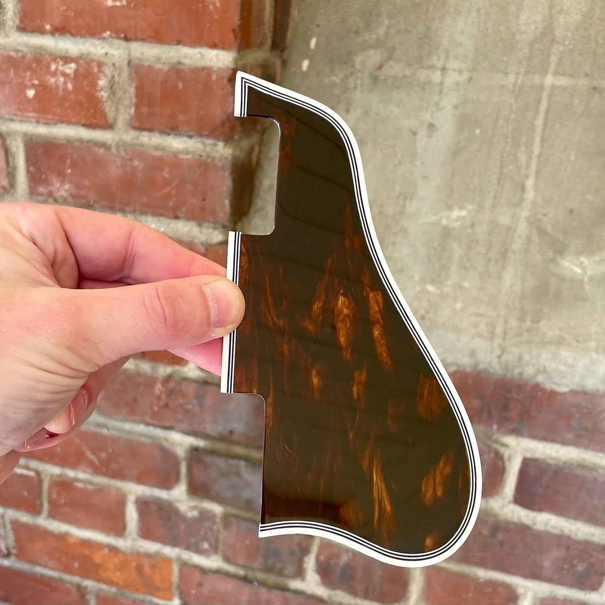Gibson Lucille Pickguard – 1929 Pickguards